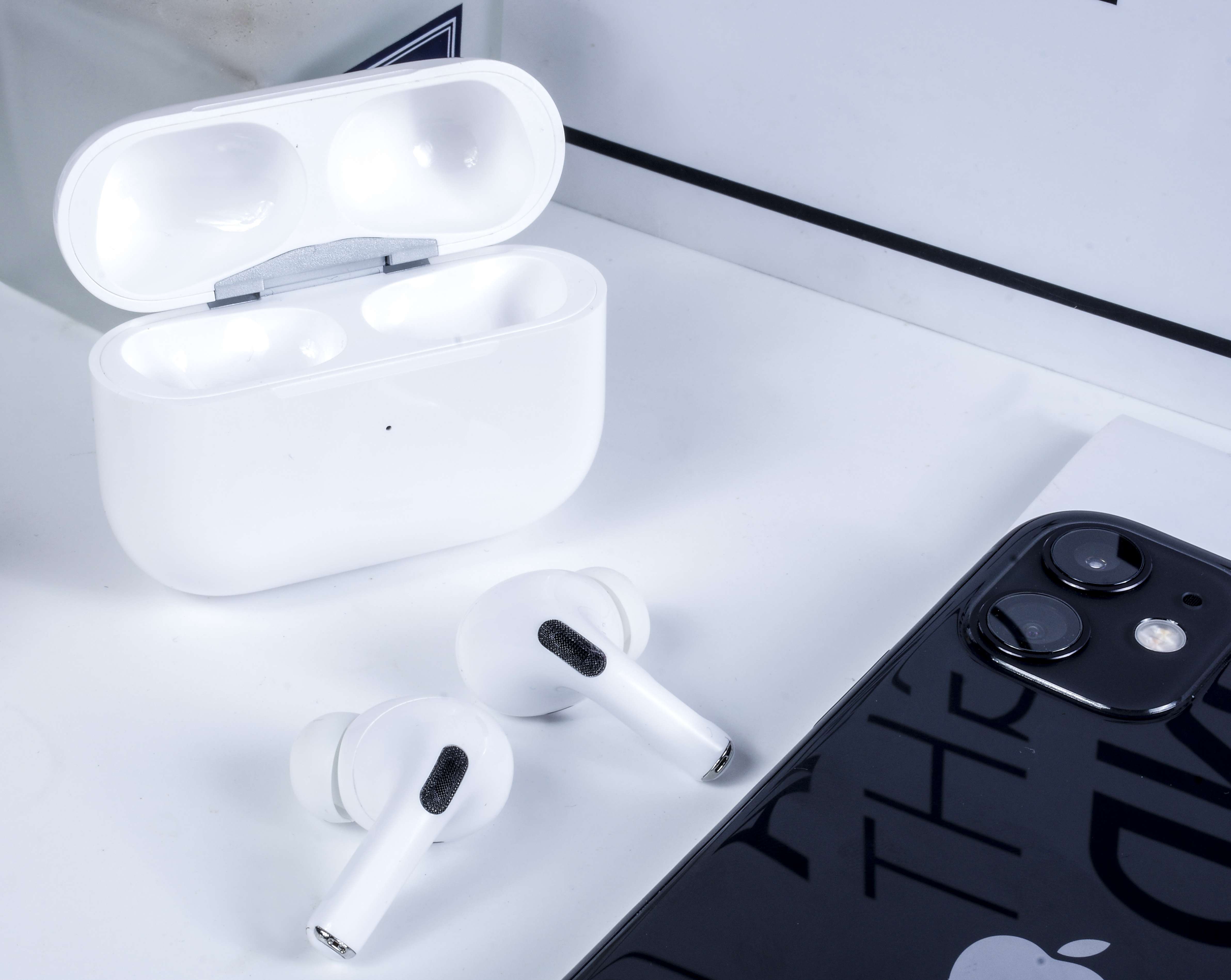 XO F100 ANC Waterproof Earbuds | 3RAFOTY STORE